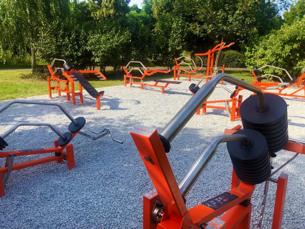 Jurassic Gym - Ive Outdoor